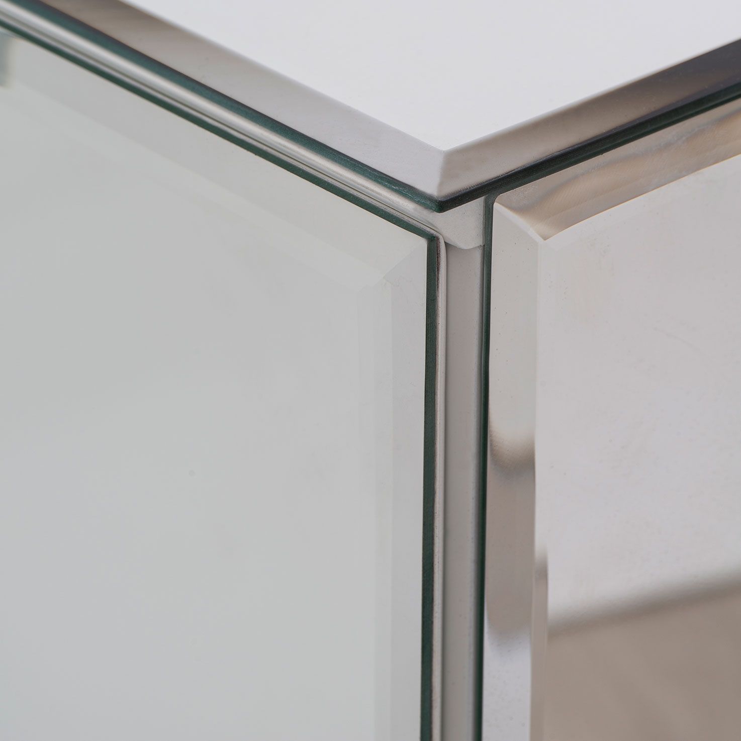 Lorenzo Chest of Drawers/My Furniture/