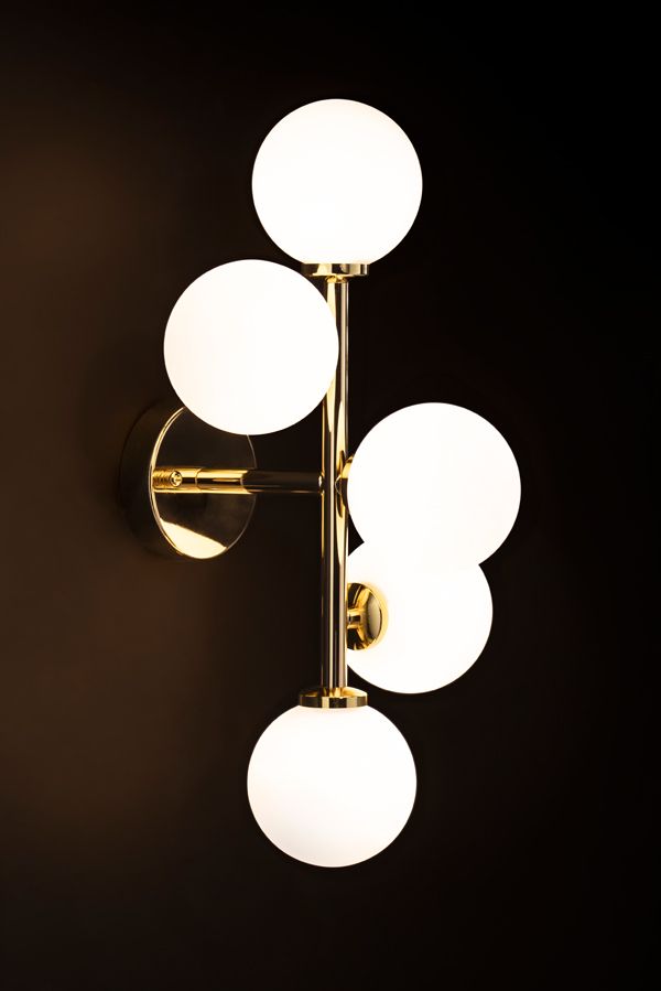Morantz Wall Light